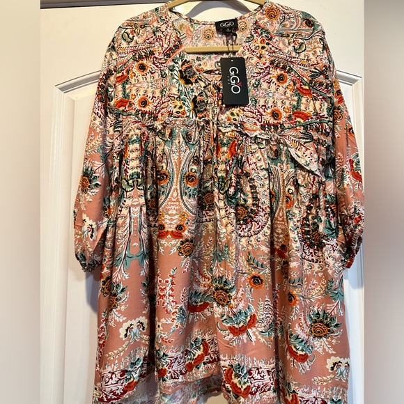 Gigio | Tops | Nwt Gigio Brand Size Medium | Poshmark